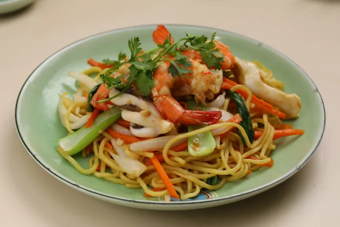 Mì Phúc Kiến xào hải sản